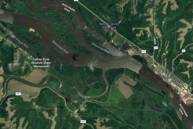 Virtual Hike to Turkey River Mounds State Preserve | Braman's Wanderings